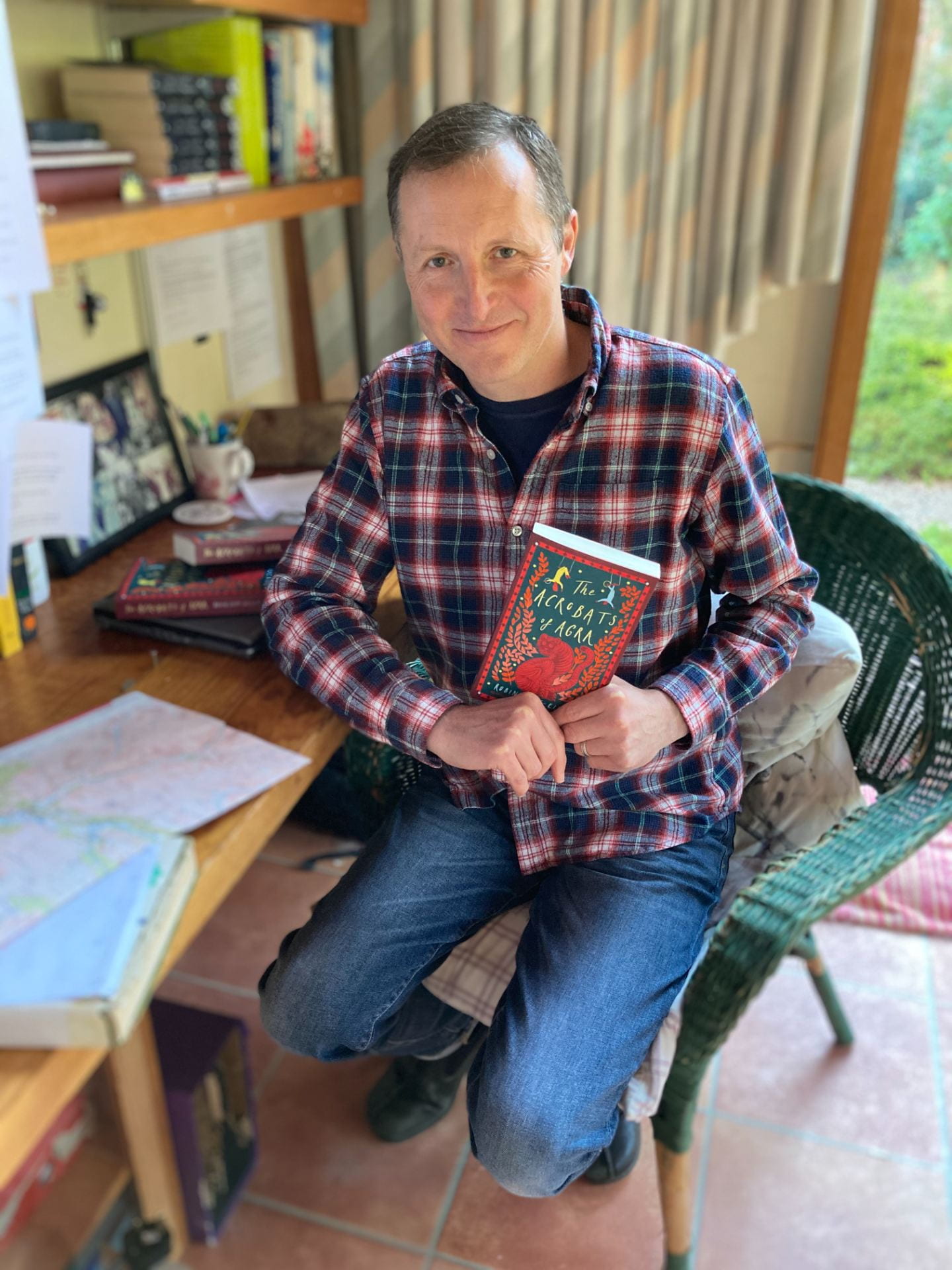 The Acrobats of Agra by Robin Scott-Elliot | Margaret's reading shelf